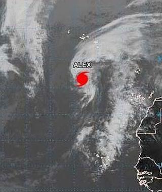 Álex, el primer huracán en formarse en enero en el Atlántico desde 1938 ...